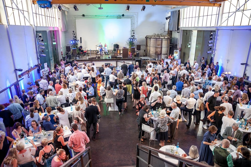 Über uns – FORUM MEDIA GROUP